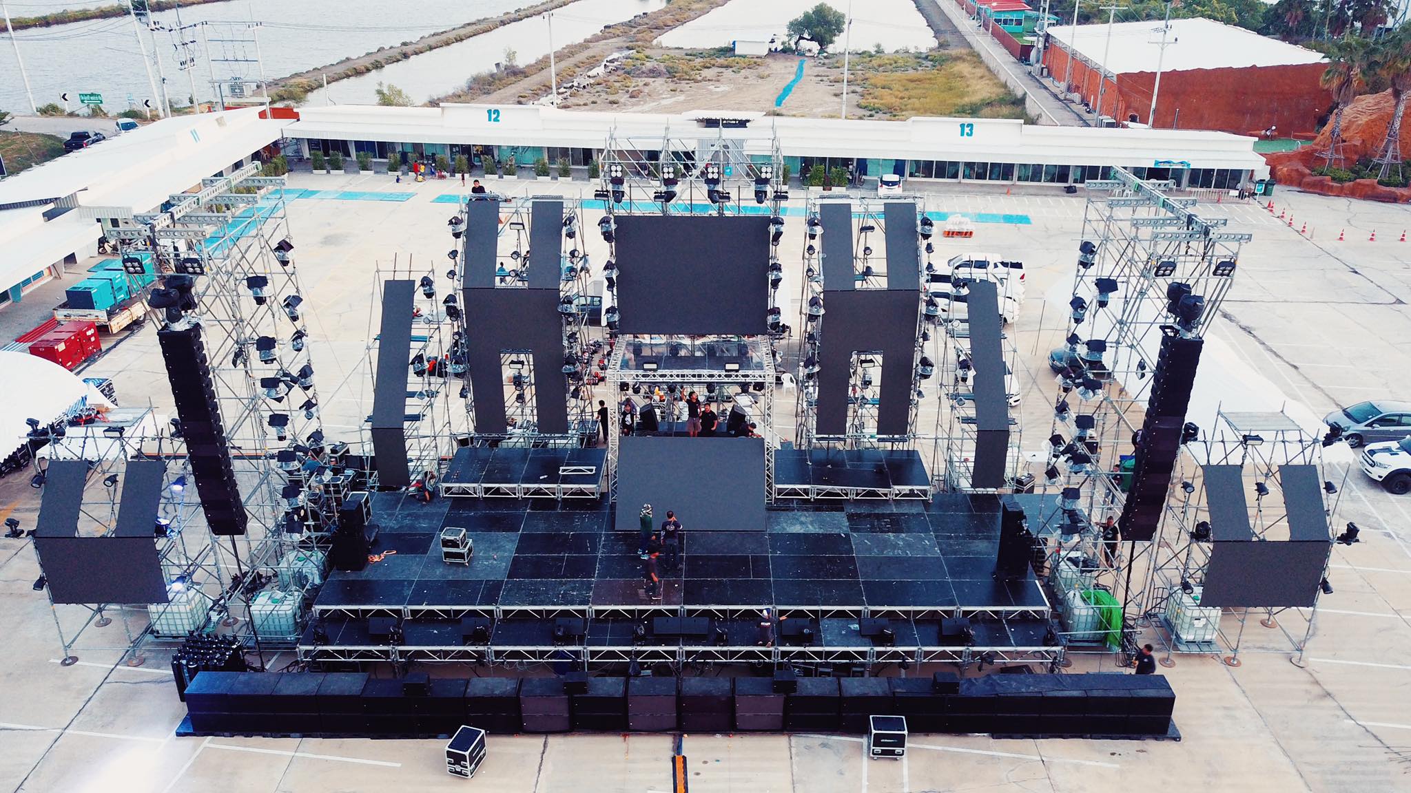 SERVICE | LIVE SOUND AND SYSTEM